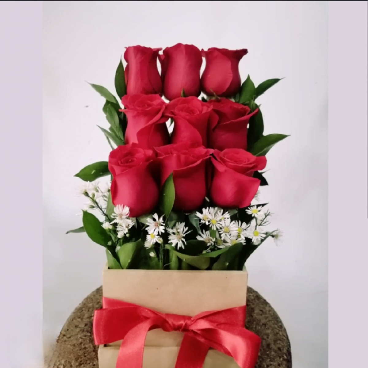 Arreglo de 9 Rosas Ecuatorianas | flores-de-laura