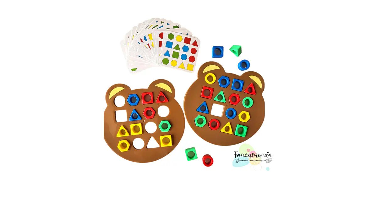 Rompecabezas a juego de geometría de oso pequeño, bloque edu