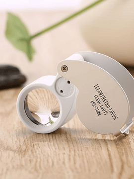 Lupa geológica con luz Led aumento 40x-25mm - Blanco