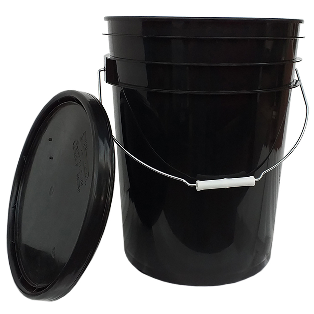 Balde 20 Lts negro estandar con tapa