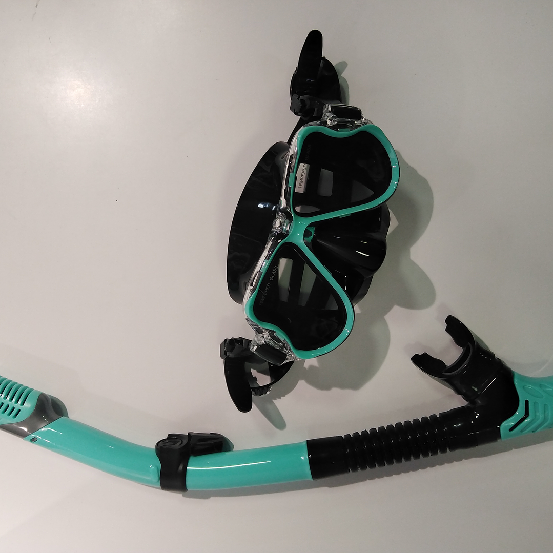 Set De Buceo Con Válvula Seca Verde