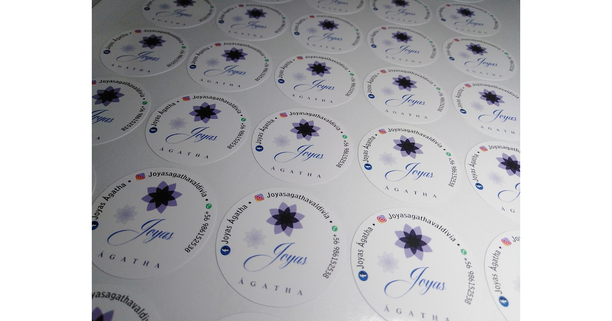 100 Stickers 3.5x3.5cms personalizados