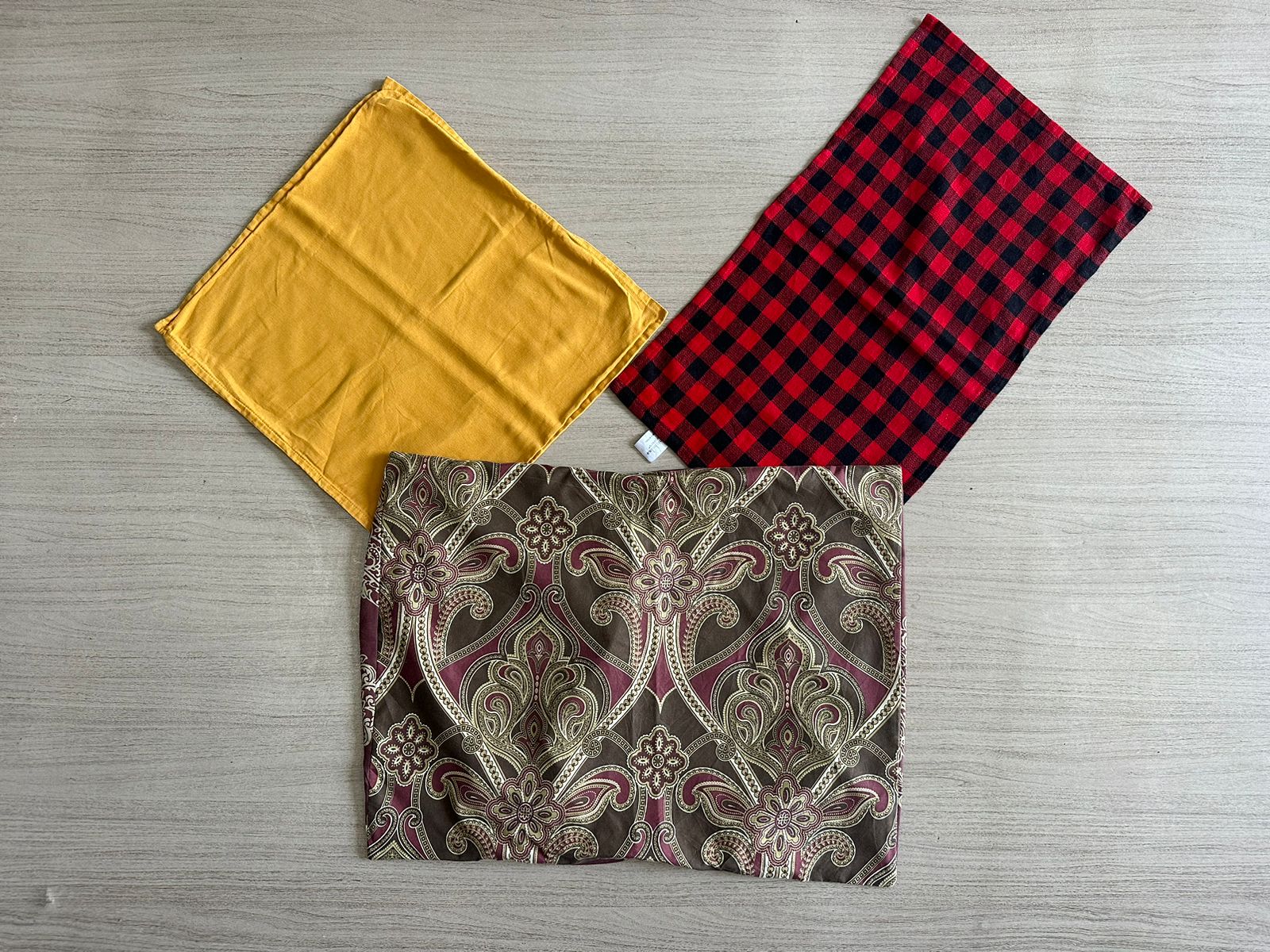 Fardo Ropa de Casa Tercera