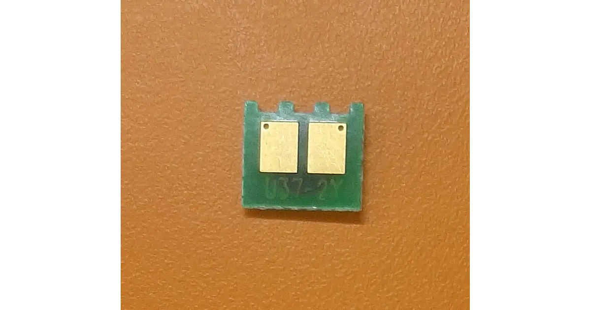 CHIP U37 PARA PRO 200/M251/M276/M176/M177 AMARILLO