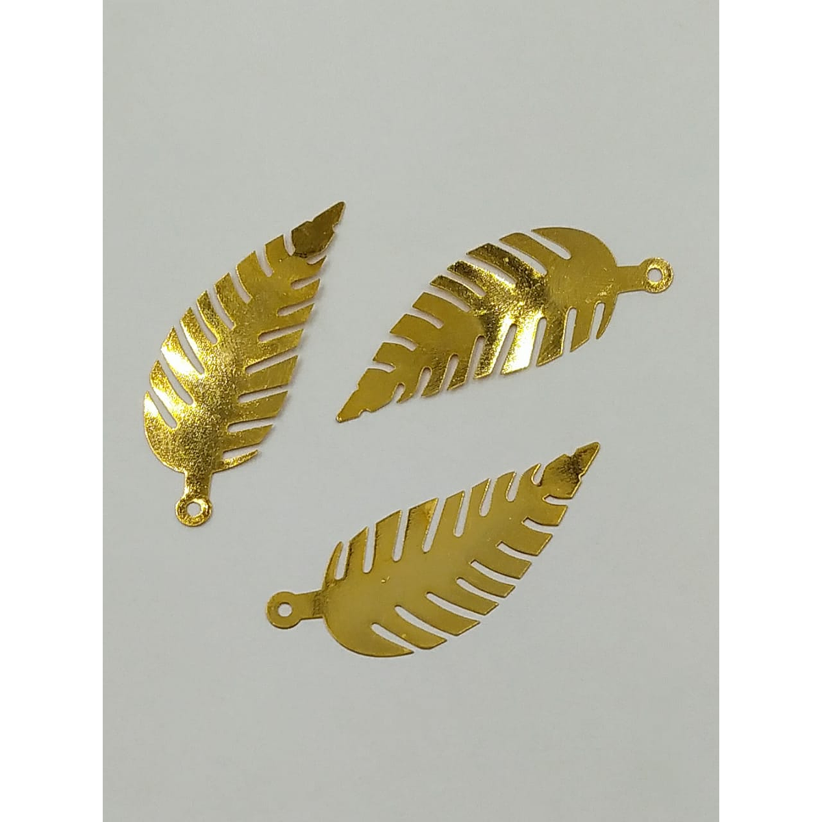 DIJE HOJA TROQUELADA X UND