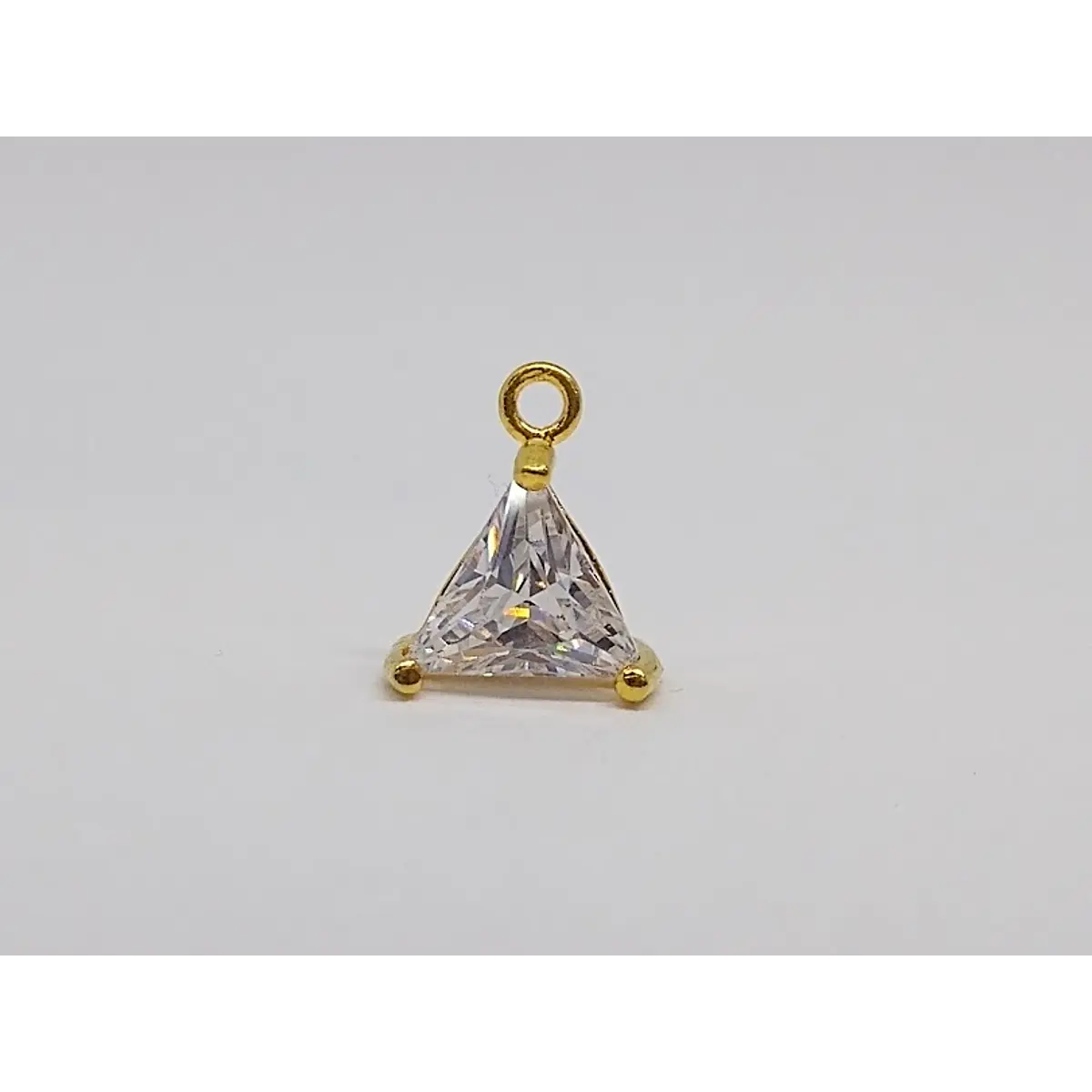 DIJE TRIANGULO CRISTAL X UND