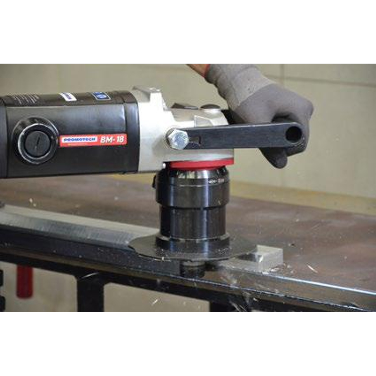 Biseladora Portatil BM-18 PROMOTECH | Comercial Jamc Servicios Limitada