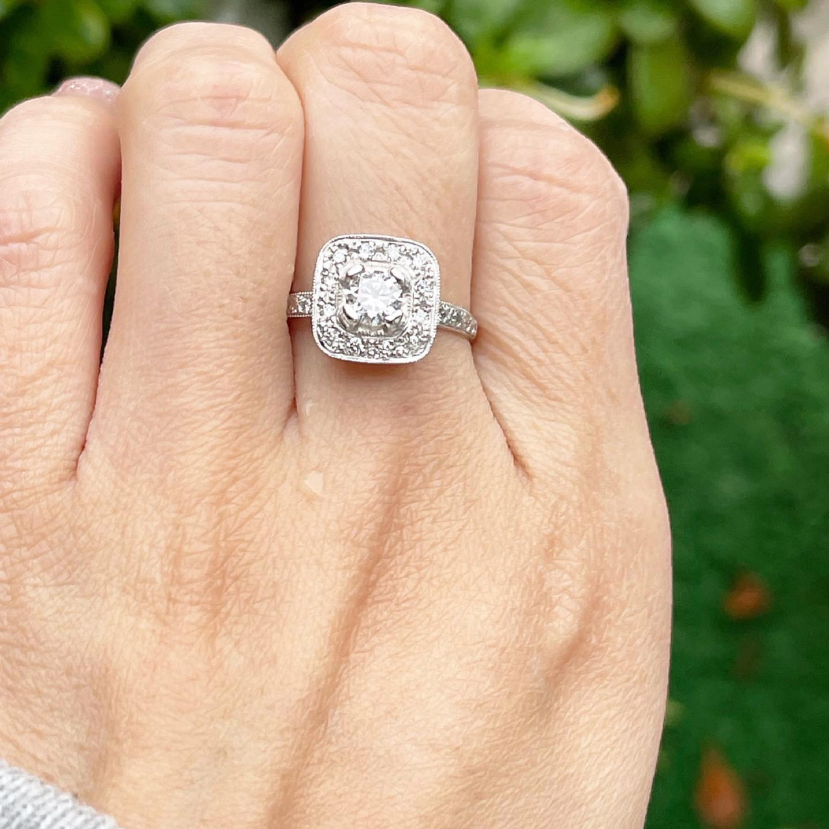 Anillos de Oro Blanco