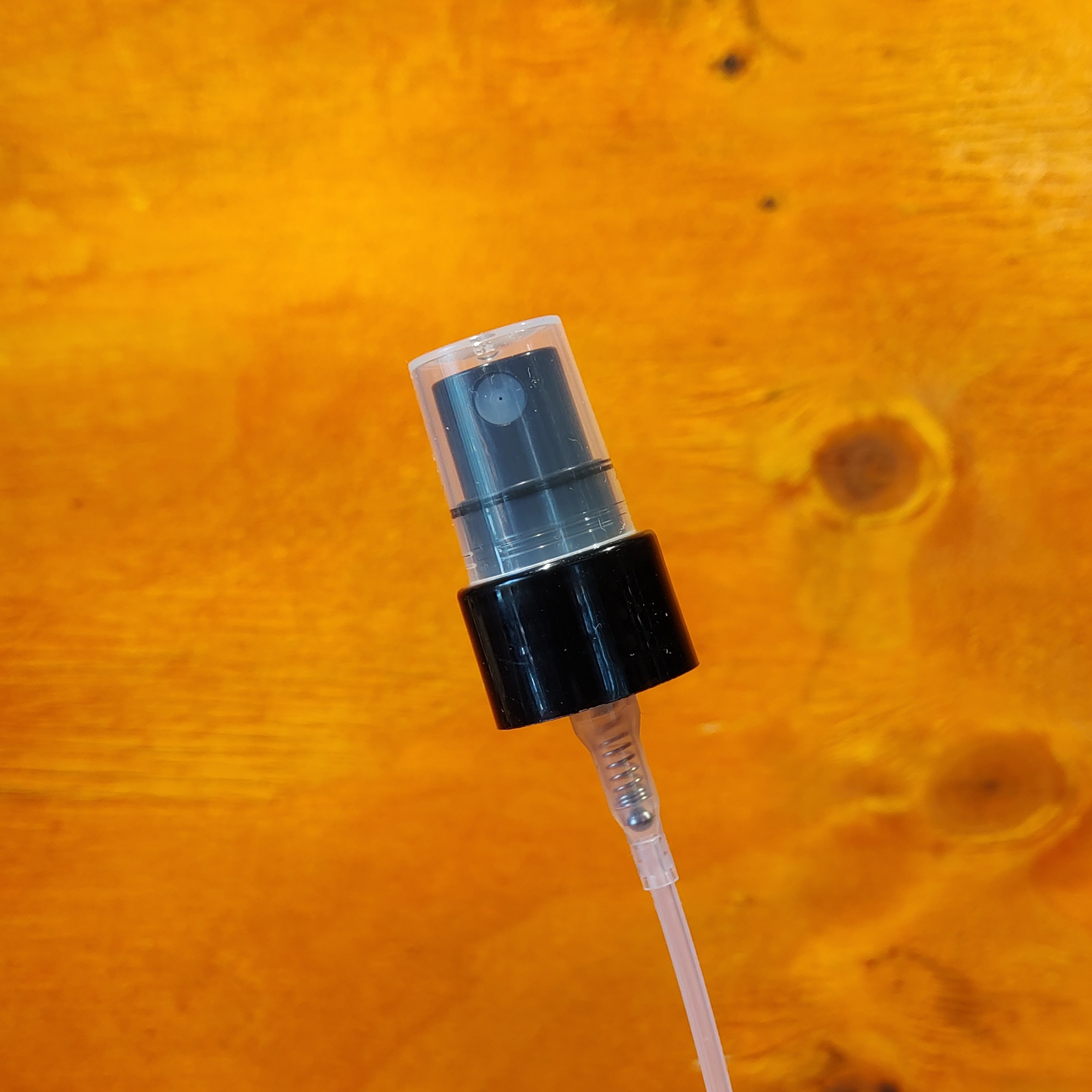 Spray Negro 24/410