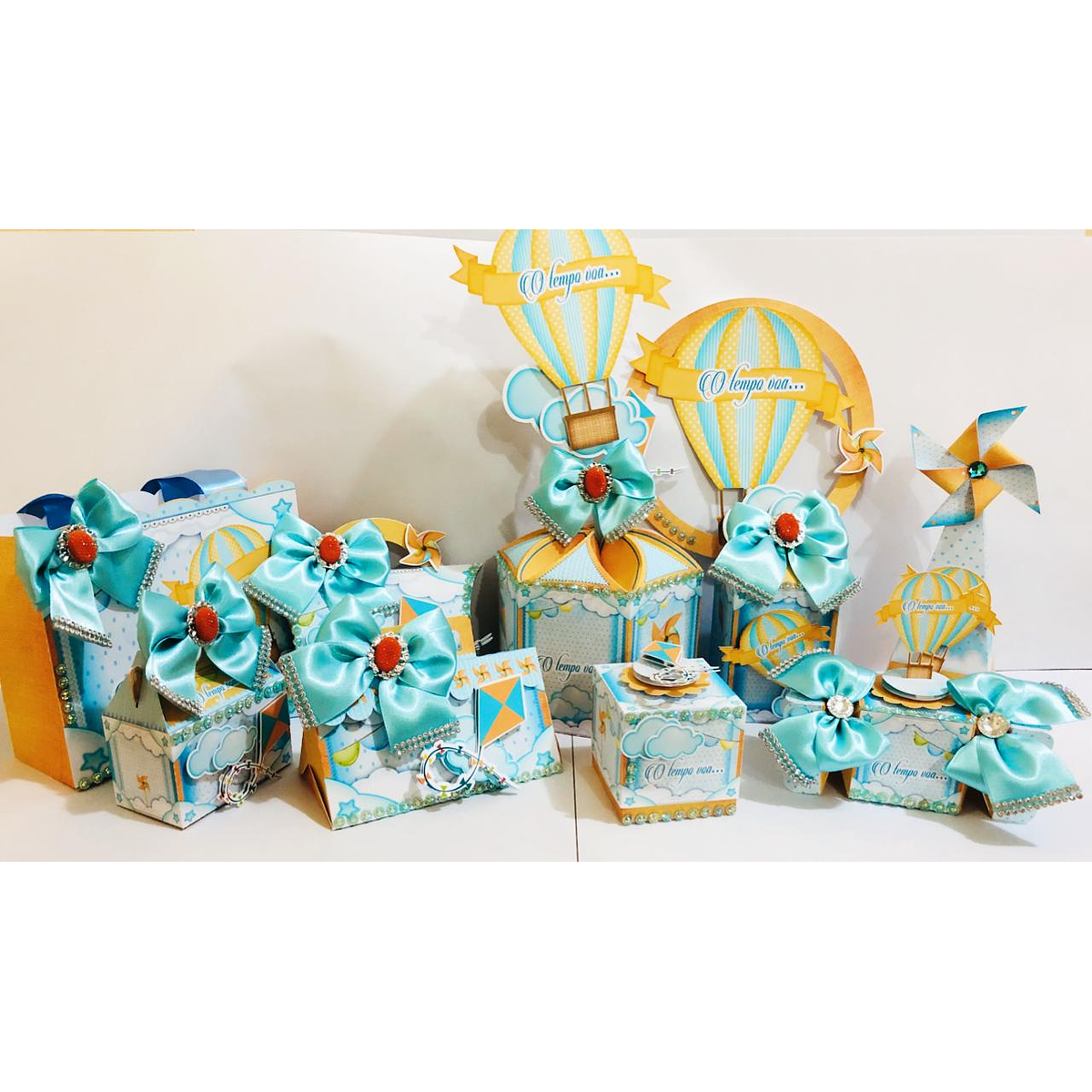 Arquivo de Corte O tempo Voa Balão