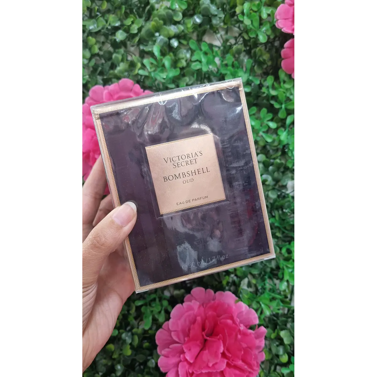 PERFUME BOMBSHELL OUD 50ML