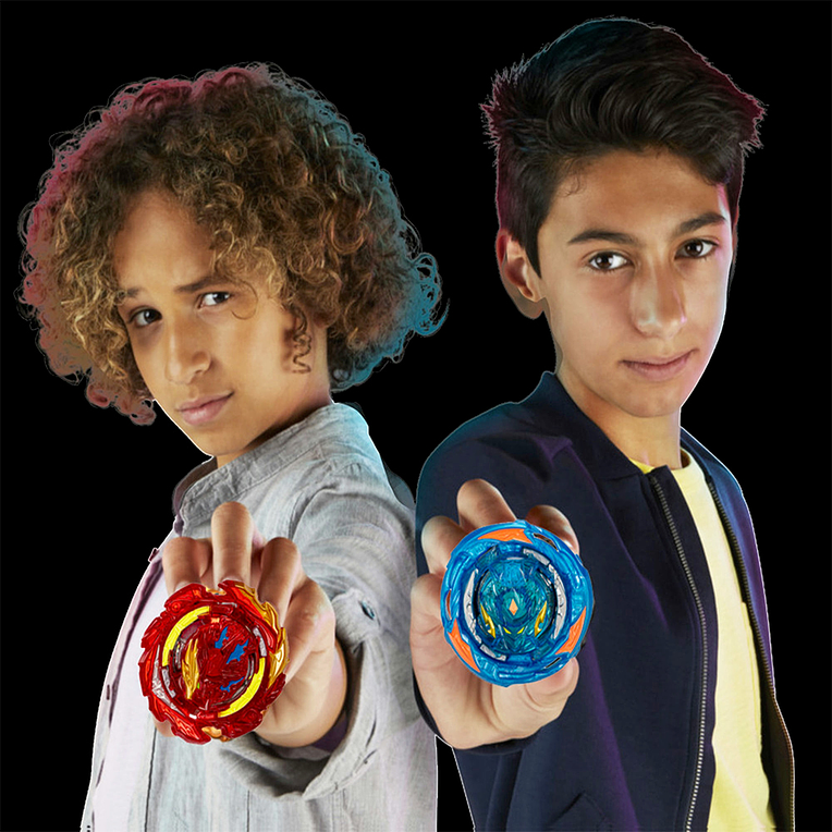 Beyblade Burst QuadStrike Kit Inicial