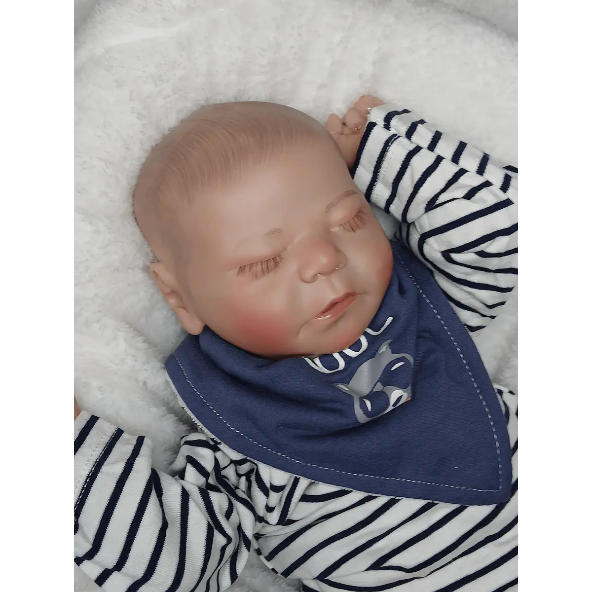 Bebé Reborn Chase Niño Cuerpo de Tela
