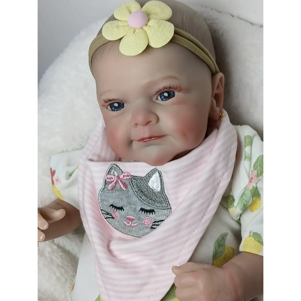 Bebé Reborn Felicia Niña Cuerpo de Tela