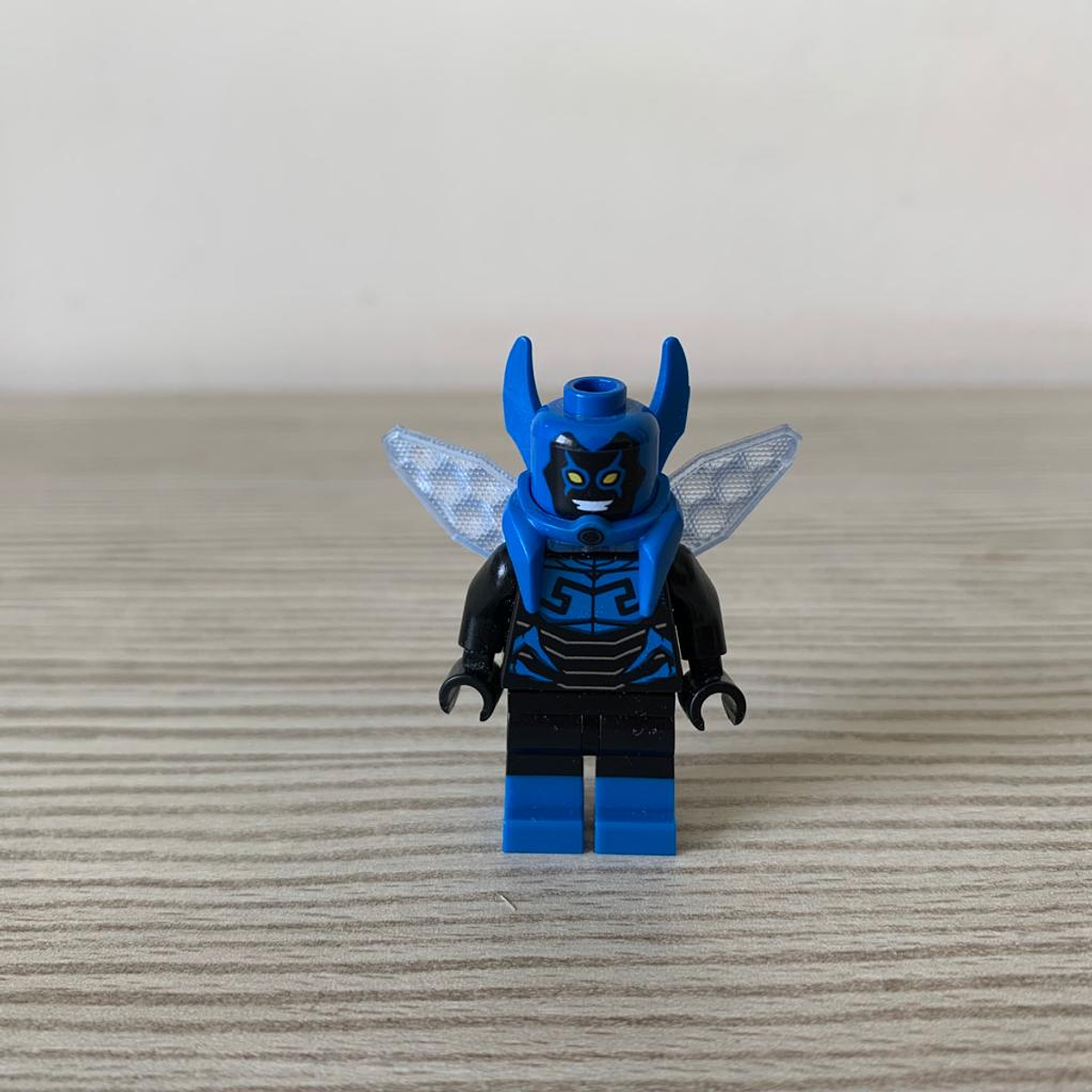 Blue Beetle | Brick Shipping Chile®