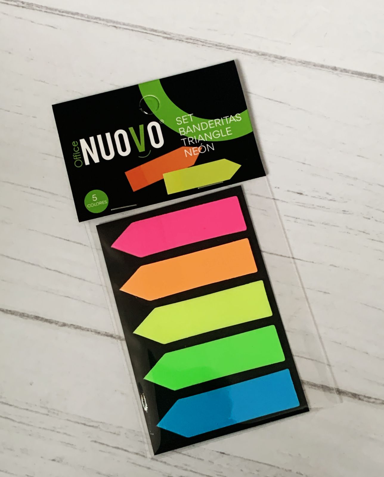 Set Banderitas Triangulos 5 Colores Neón Nuovo