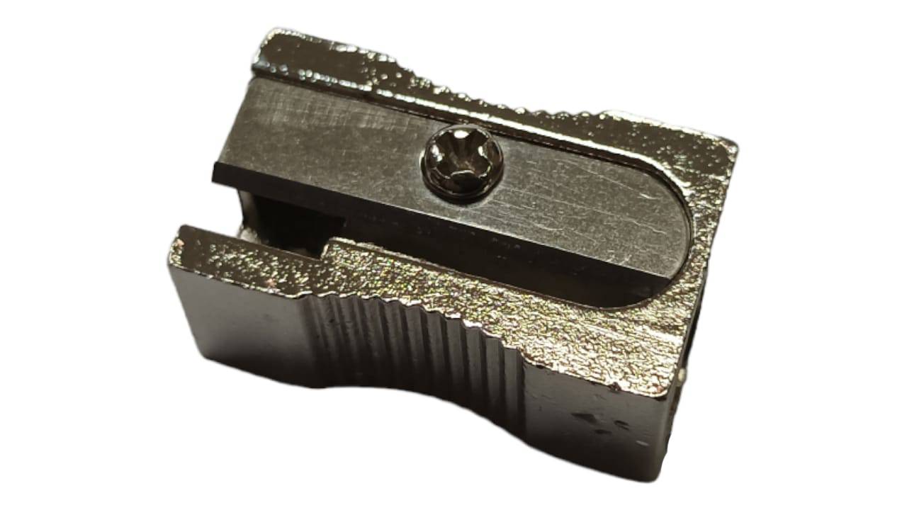 SACAPUNTAS METALICO RECTANGULAR