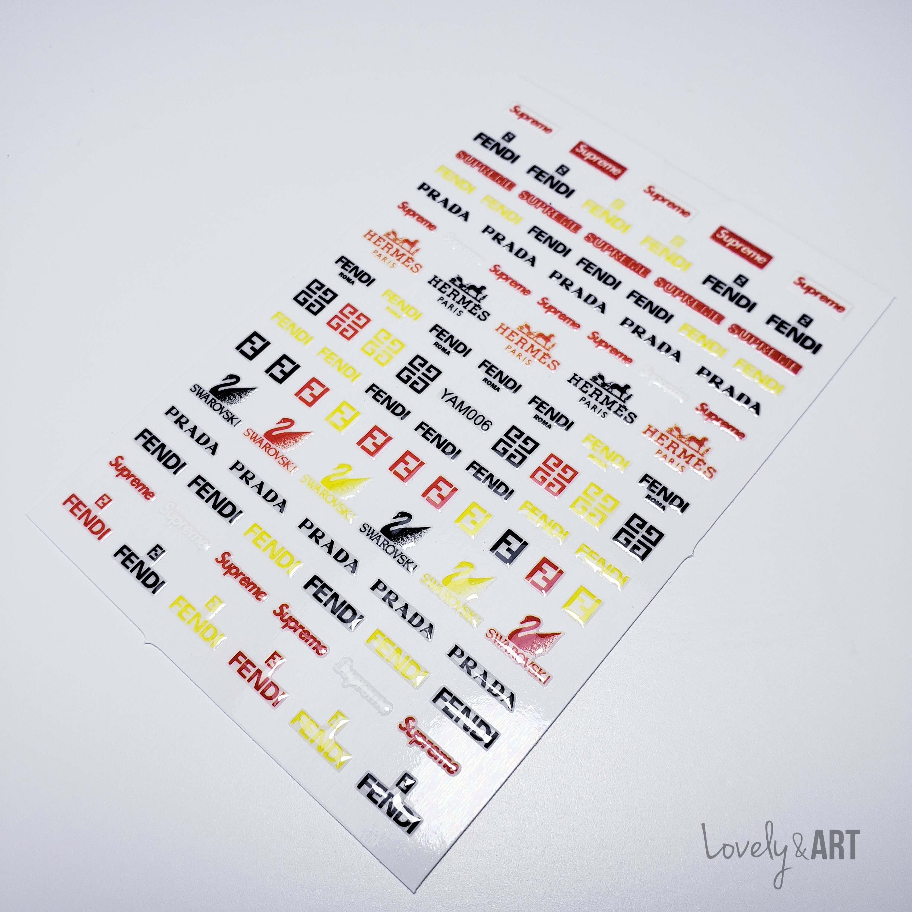 Stickers Multi marcas colores (M006)