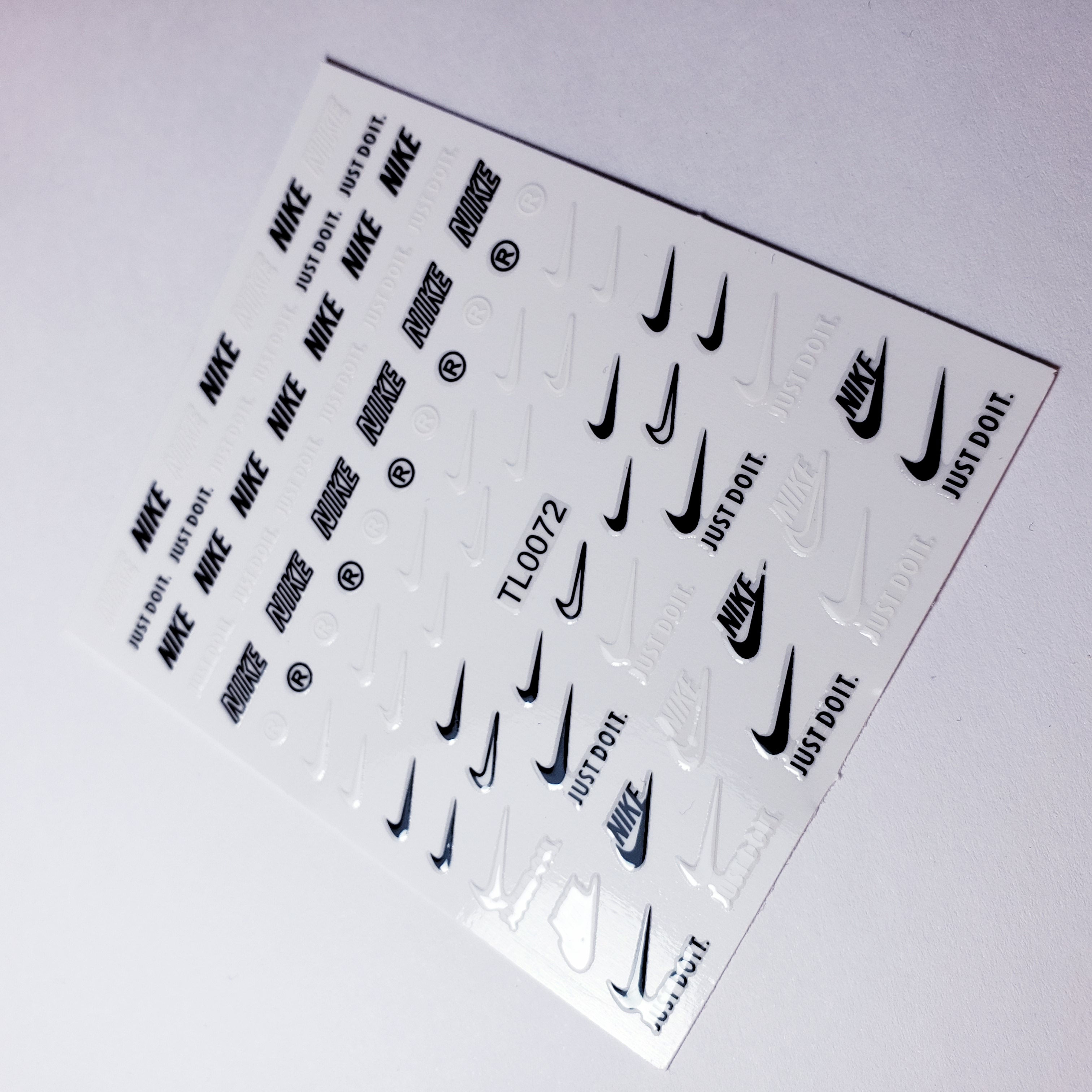 Stickers Nike (Blanco y Negro)