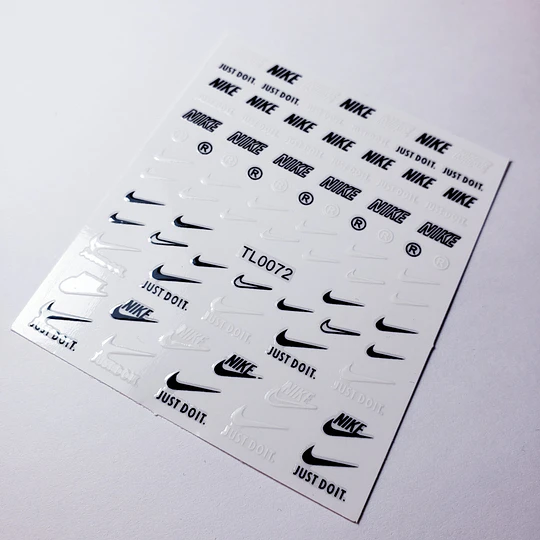 Stickers Nike (Blanco y Negro)
