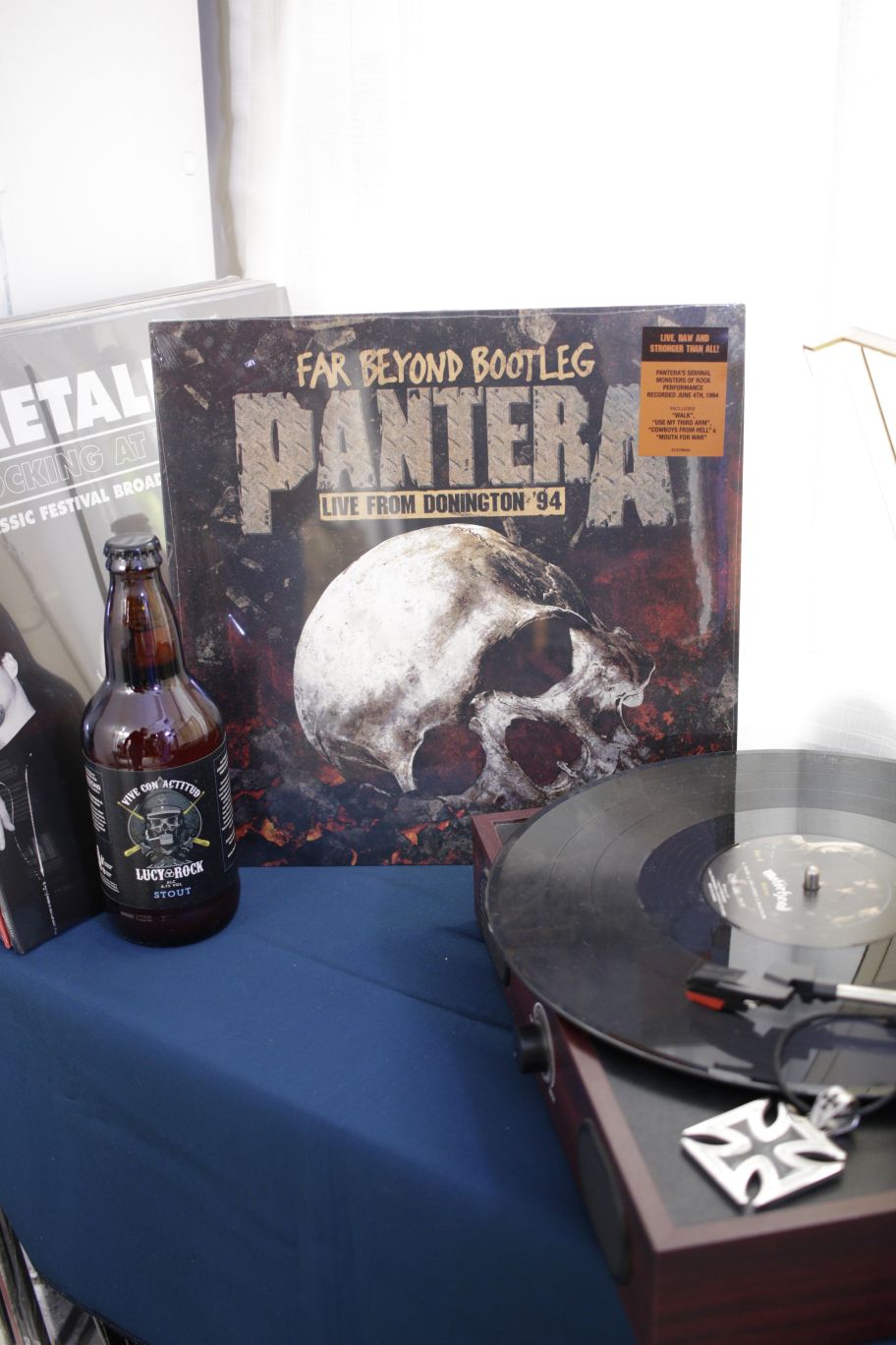 VINILO PANTERA FAR BEYOND BOOTLEG LIVE FROM DONINGTON '94
