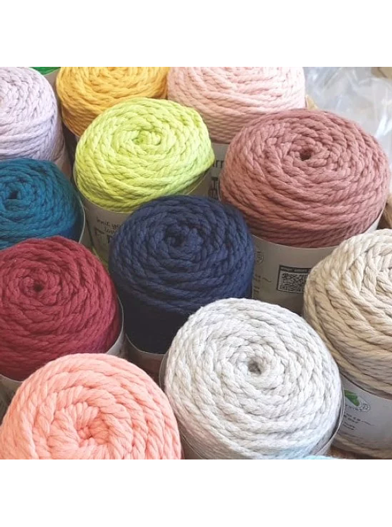 Macrame Rope 3 mm 250 grs.