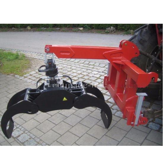 Garra forestal para tractor.Garra maderera para tractor.G...