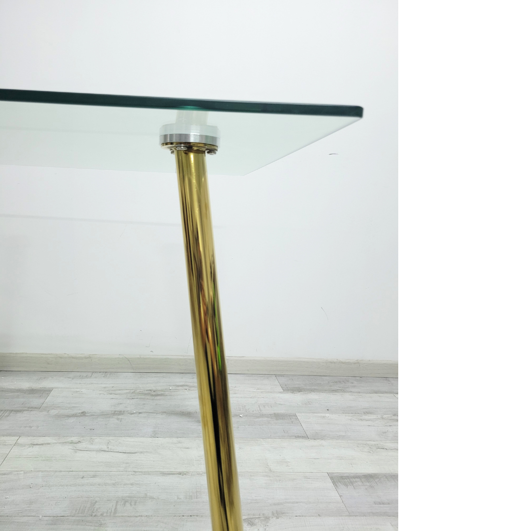 Mesa Francia Cuadrada