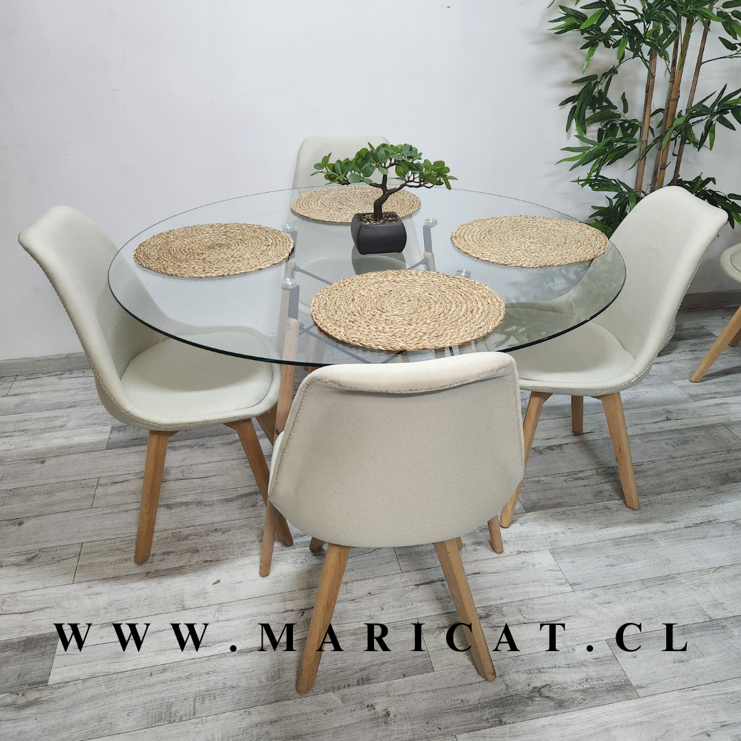 Mesa Eames Vidrio + Silla Tulip Lino