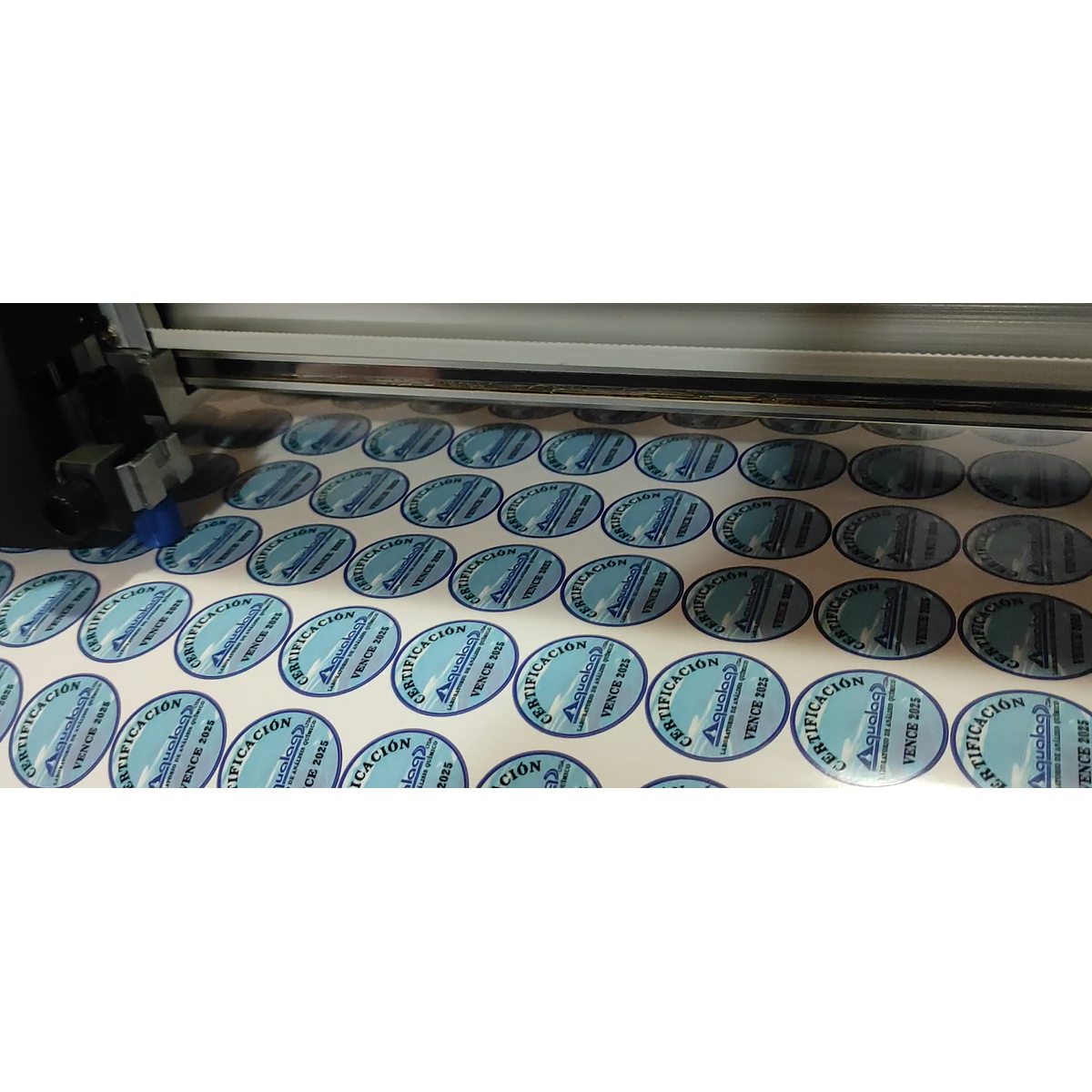 Stickers adhesivos (vinilo troquelado) metro cuadrado