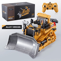 camiones y maquinaria a escala