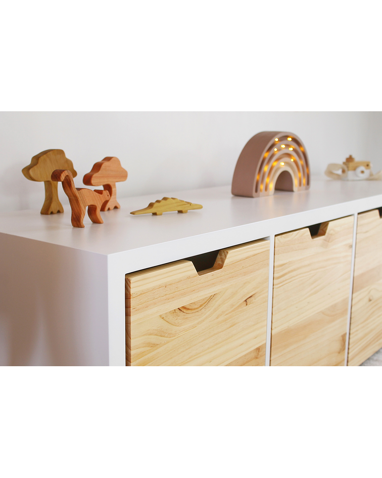 Mueble organizador base blanca / cajones de madera con rueda