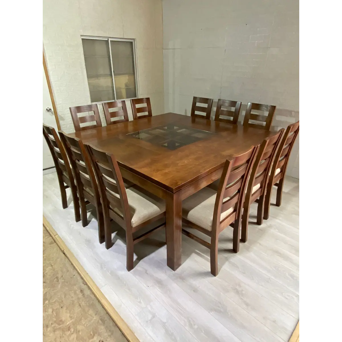 Comedor Clara, para 12 personas.