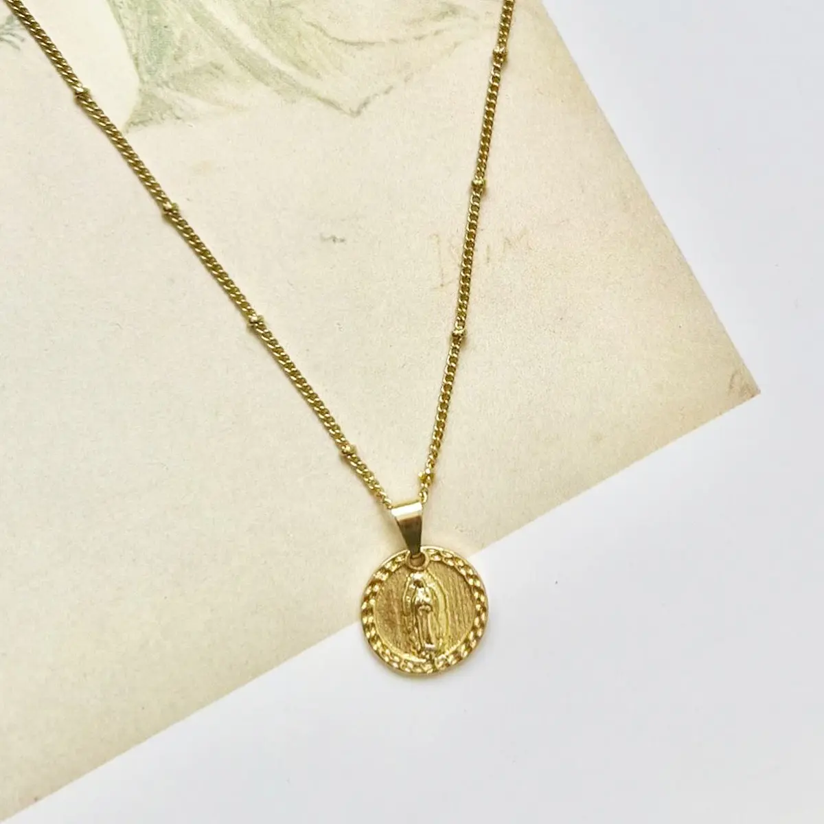 Collar Virgen María oro