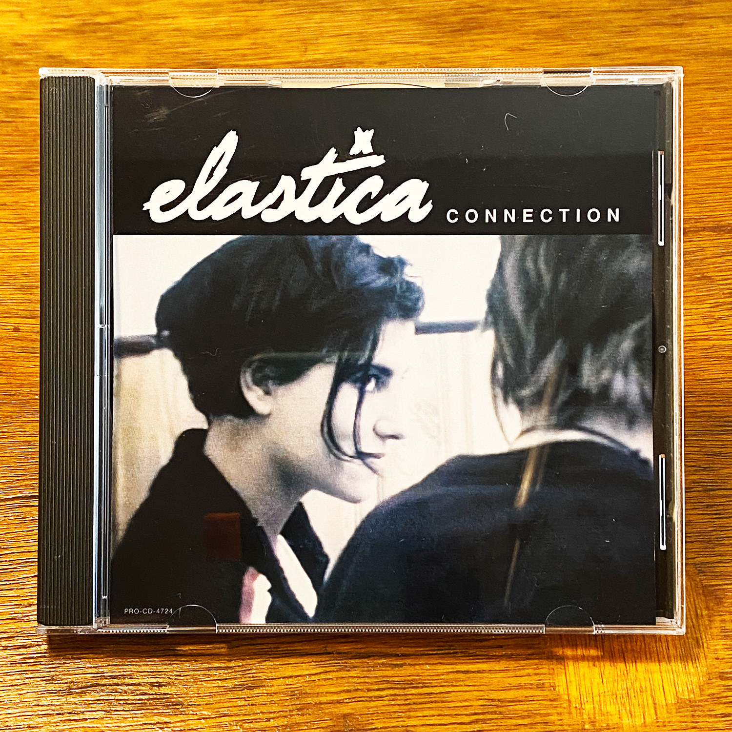 Elastica - Connection
