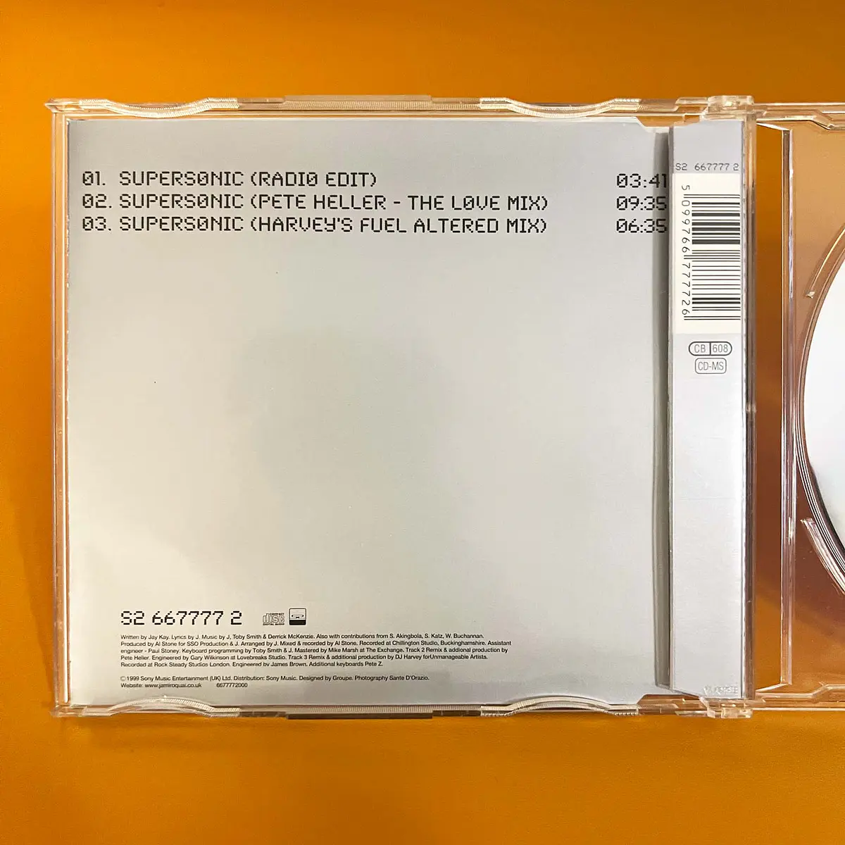 Jamiroquai - Supersonic (Con sticker)