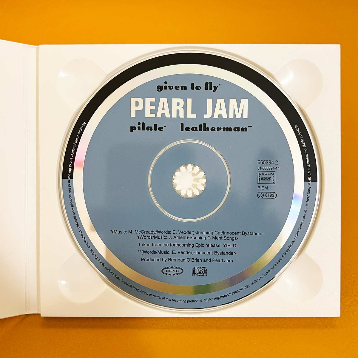 Pearl Jam - Given To Fly - Single