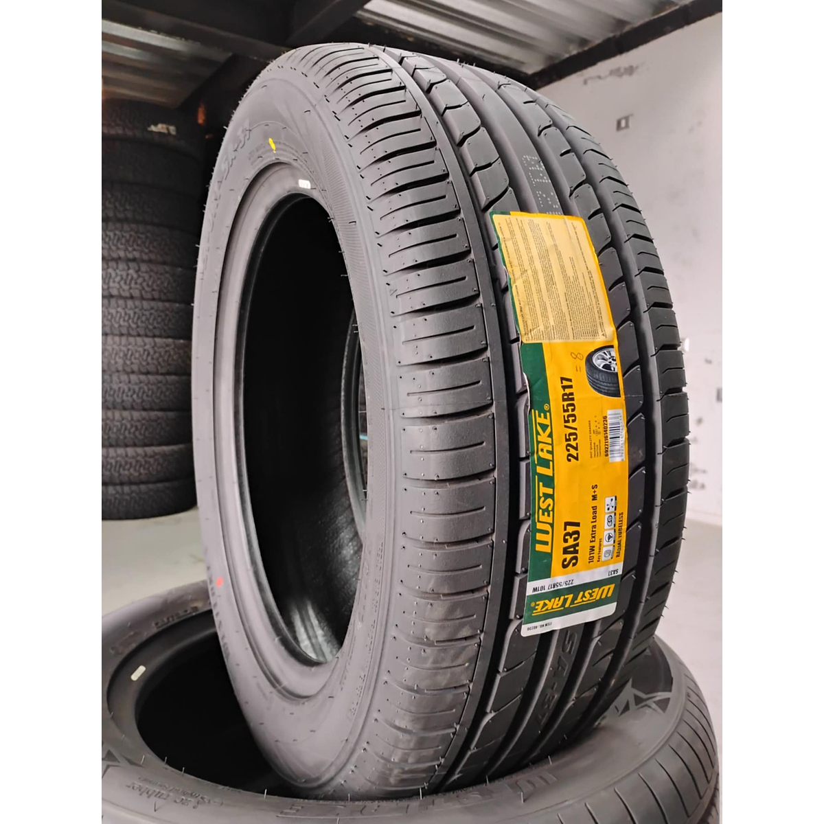 Neumático 225/55R17 Westlake Sa37 101W