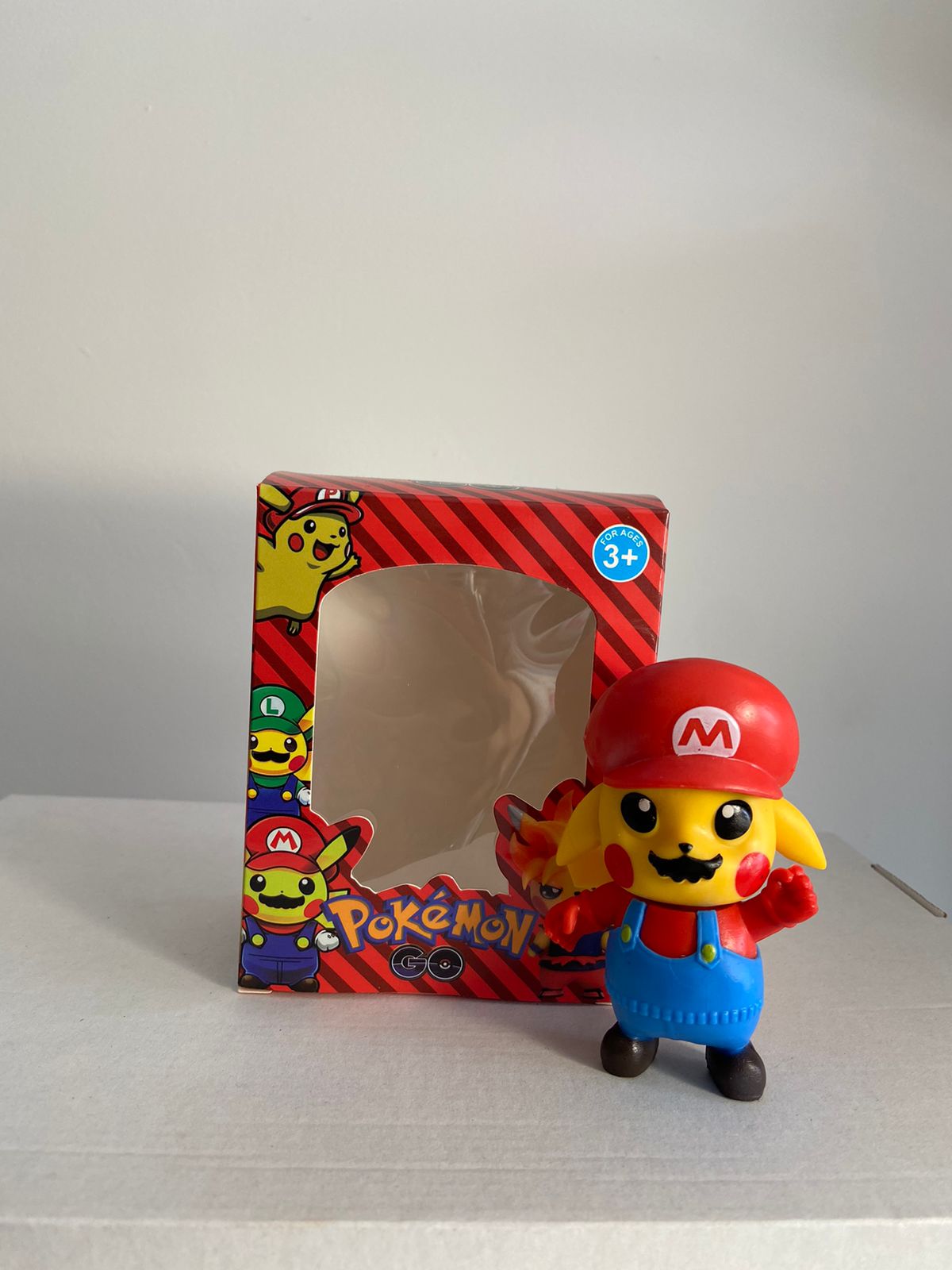 POKEMON - Pikachu/Super Mário