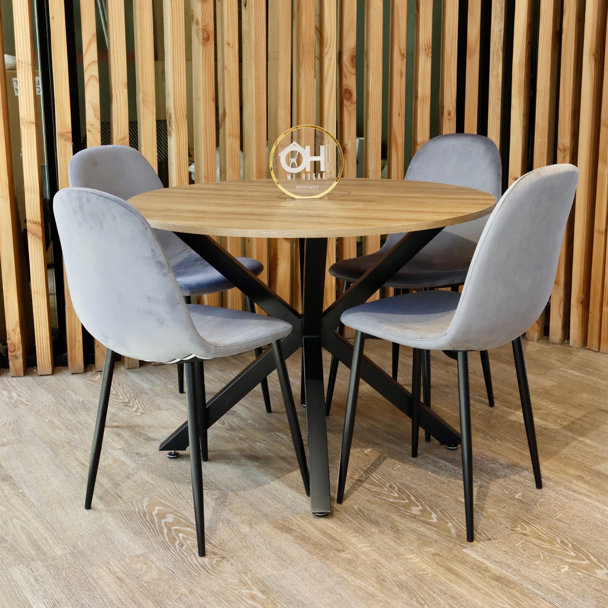Comedor de Mesa Redonda Wood + 4 Sillas Eames Velvet PN