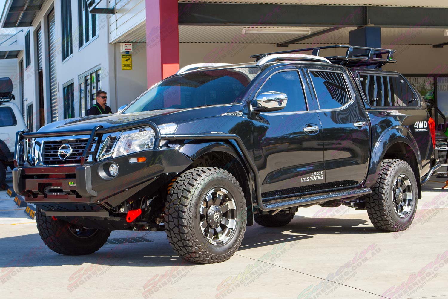 NISSAN NP300 2015+ KIT DE SUSPENSIÓN COMPLETA IRONMAN VER...