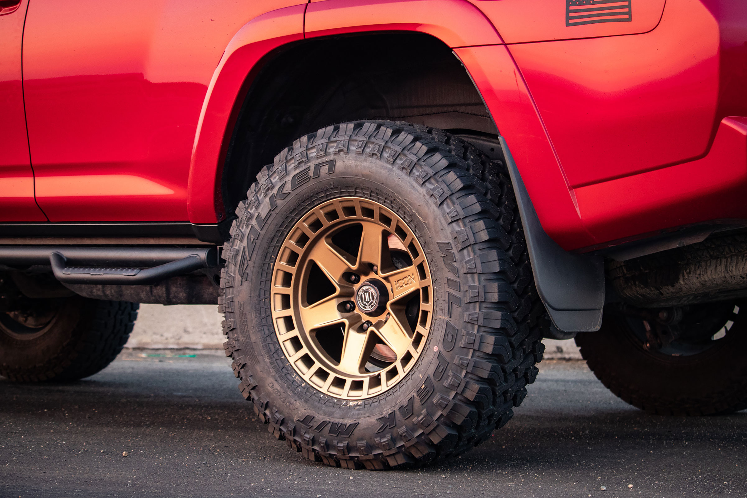 Llanta ICON RAIDER R17 6X139.7 OFFSET 0MM