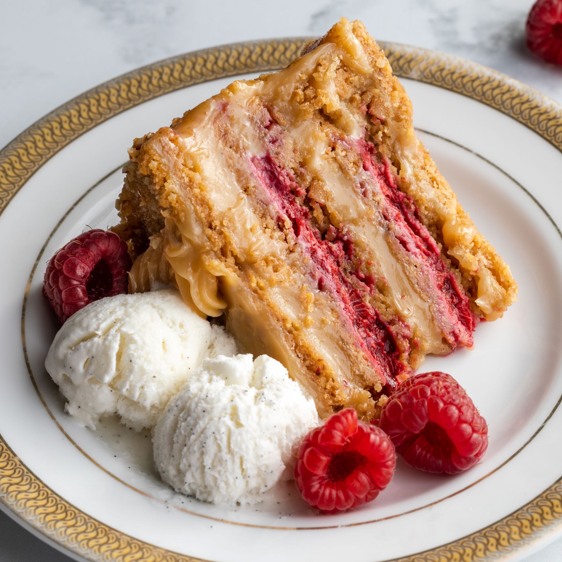 Torta Francesa Y Frambuesas.