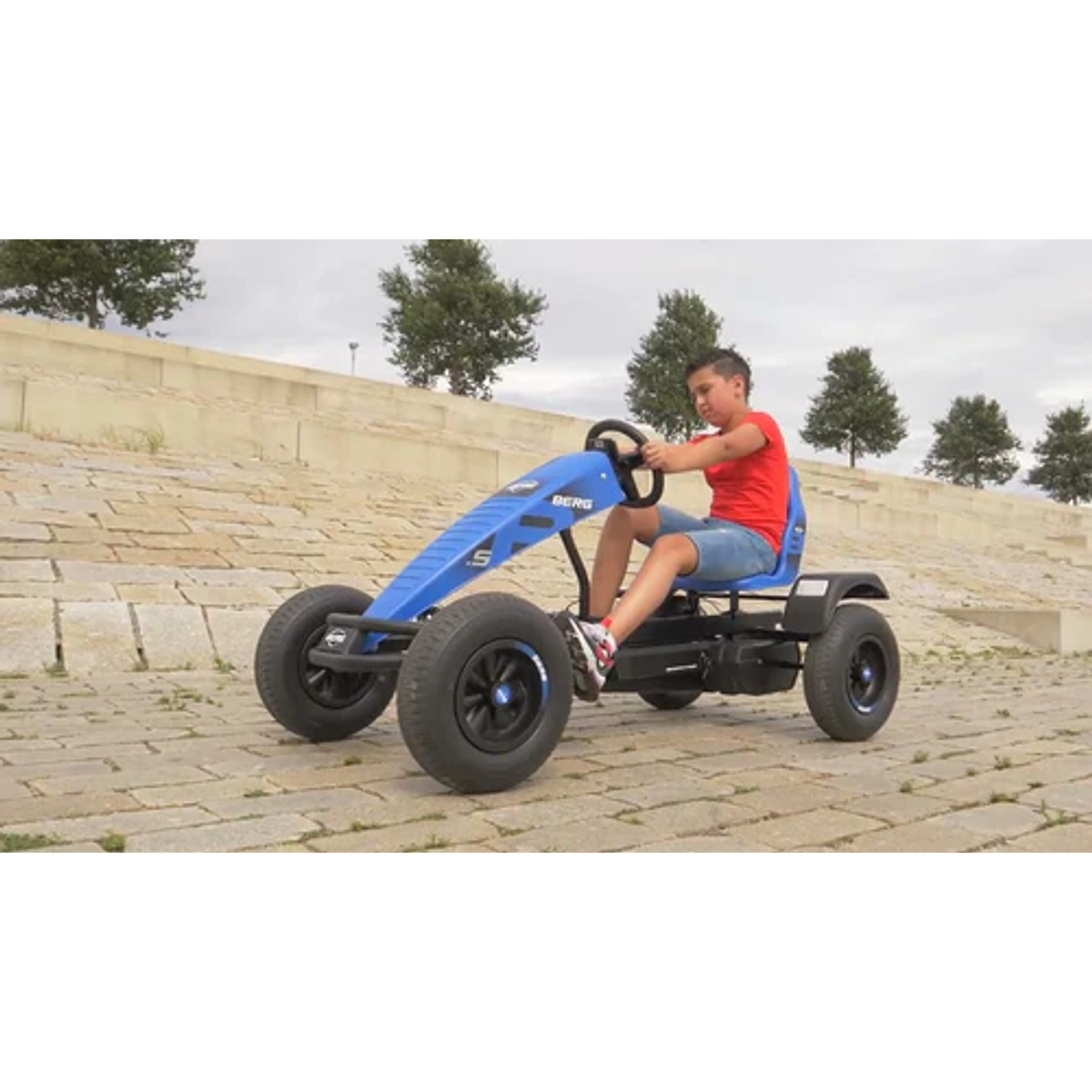 Super Blue | Go Kart a Pedal | BERG | 5 a 99 años