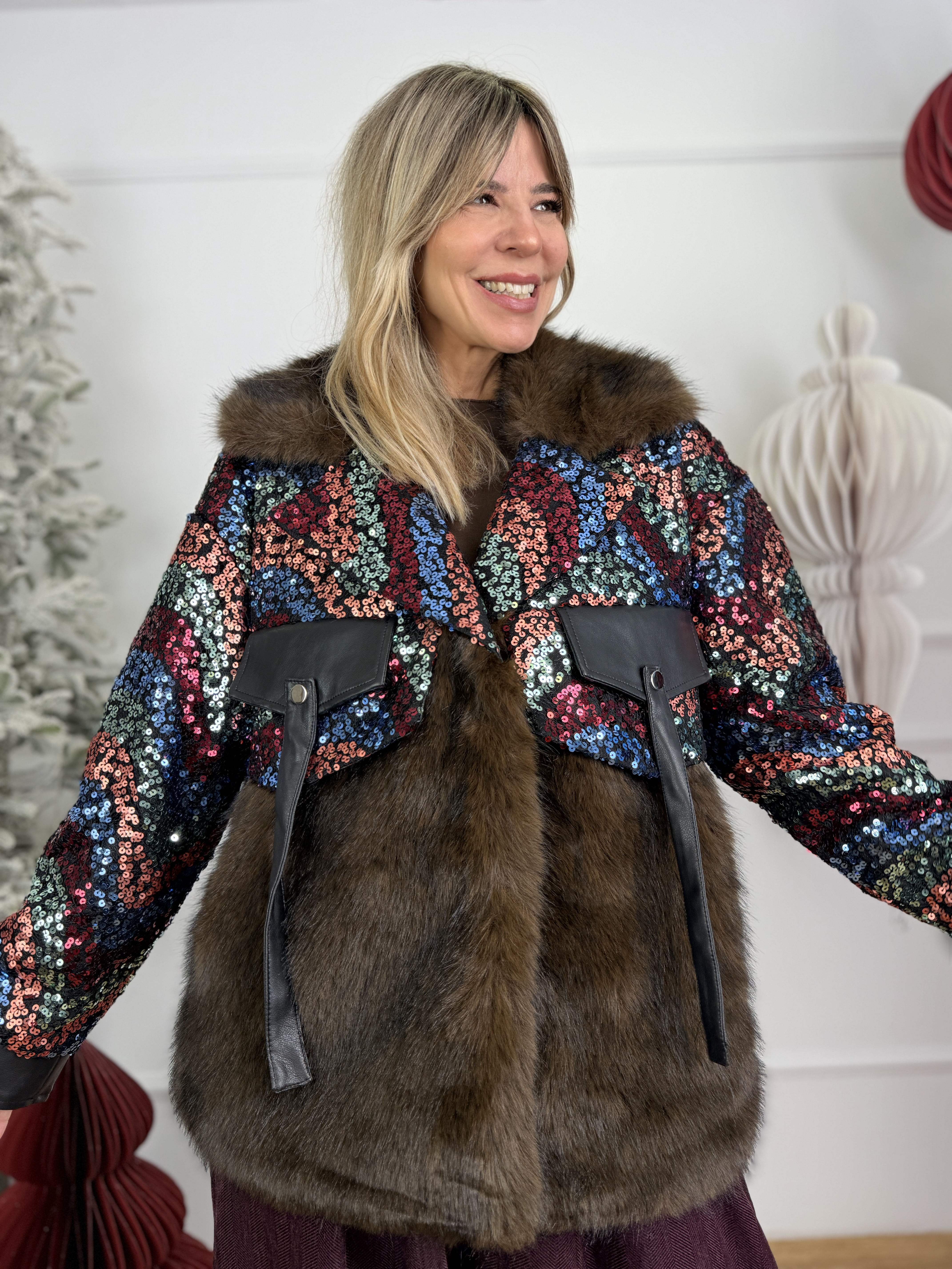 Ashley Fur 9200 Brown