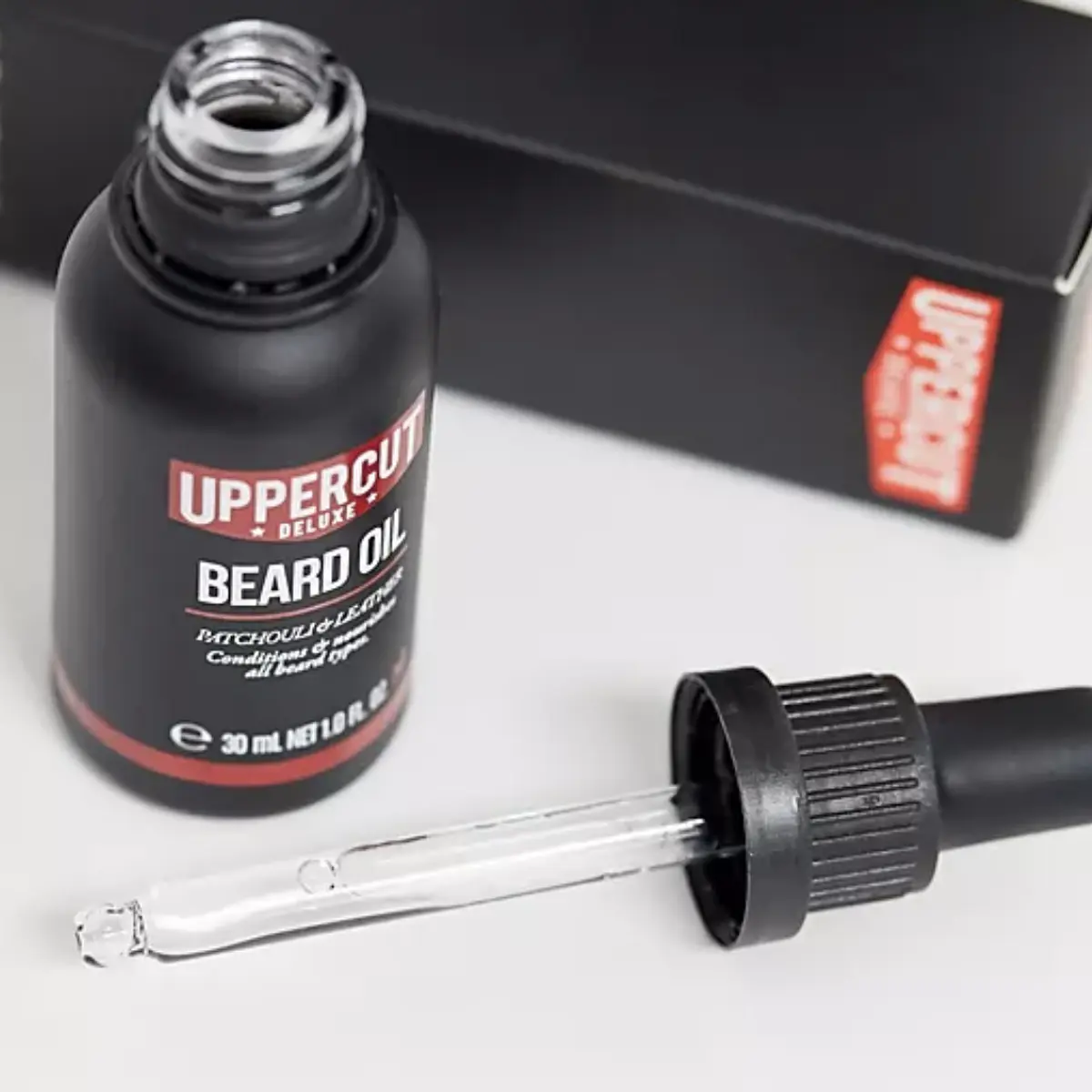 Aceite para barba Pachulí y Cuero - Uppercut Deluxe