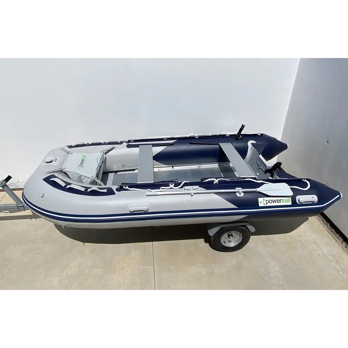 Bote Powersail A-390