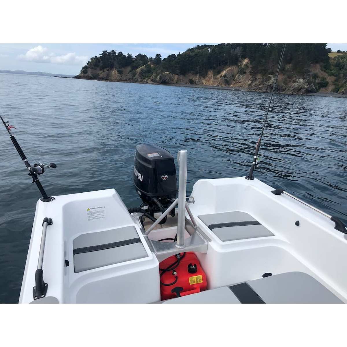 Lancha PE Smartwave 4200 FULL 40 HP y trailer