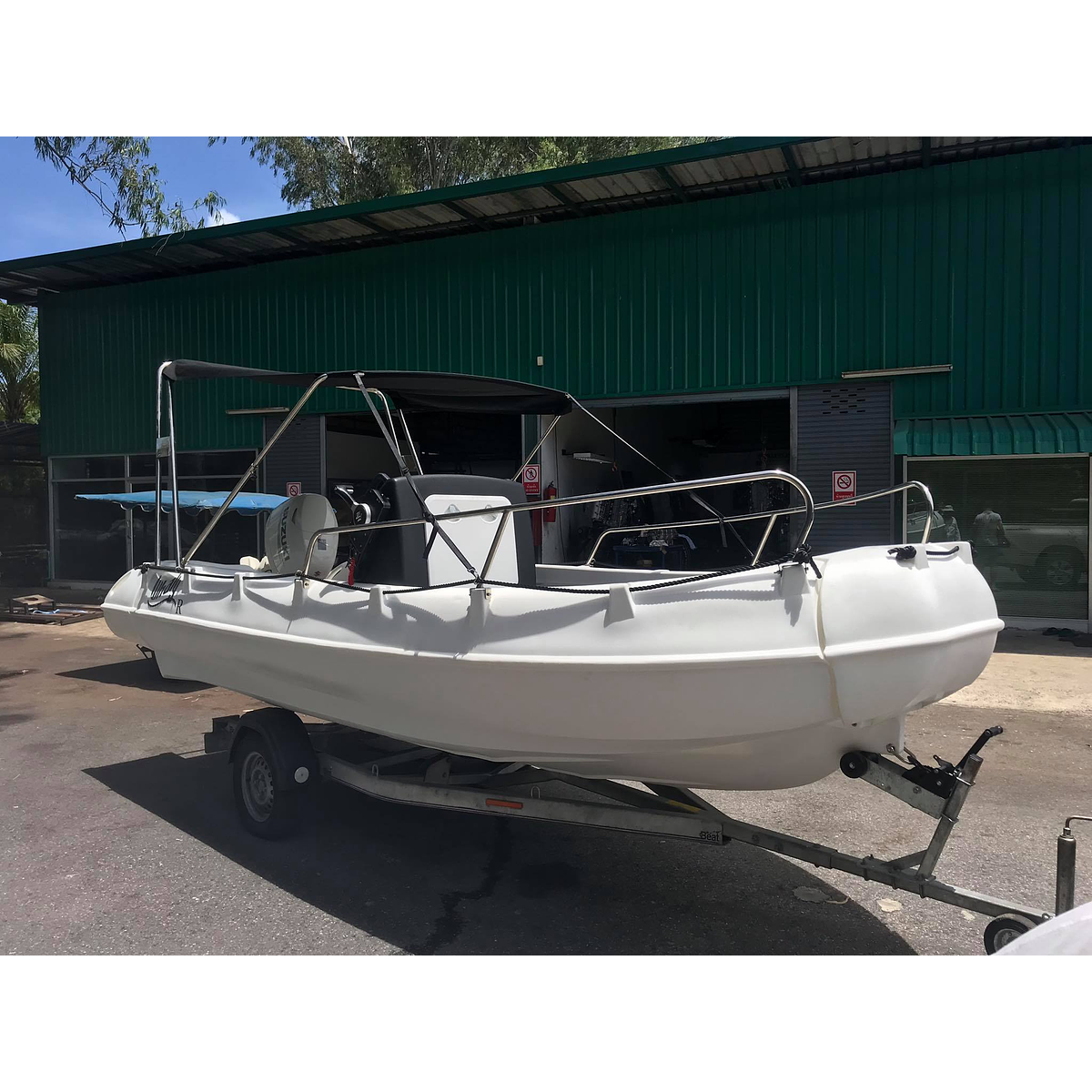 Lancha HDPE Whaly 500R PRO FULL 60HP