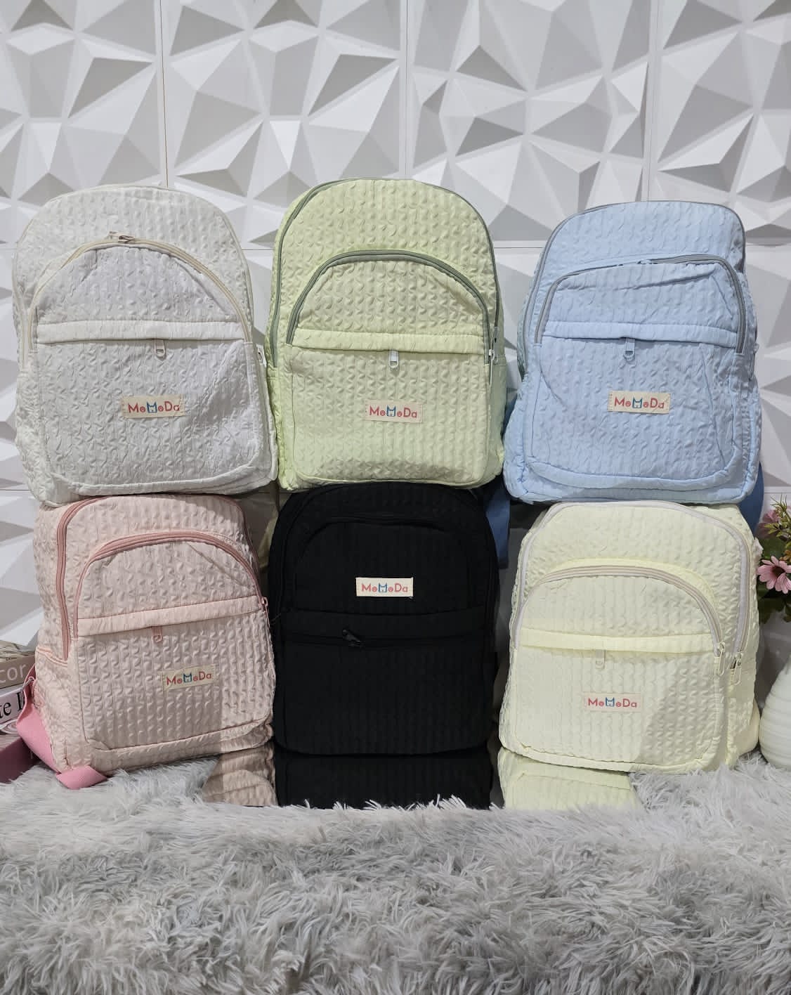 MOCHILA MOMODA MOD #S-017